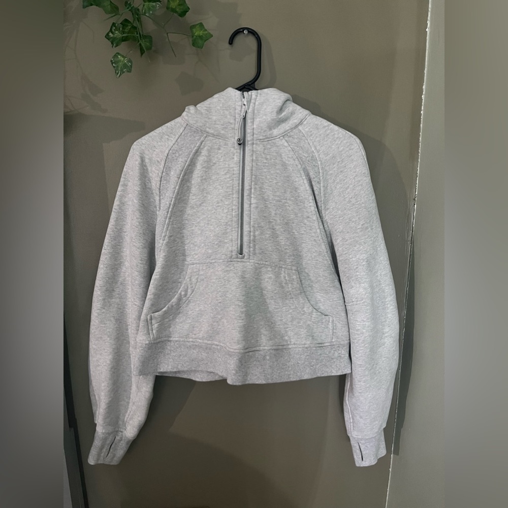 Lululemon Heathered Core Ultra Light Gray Scuba - Gem